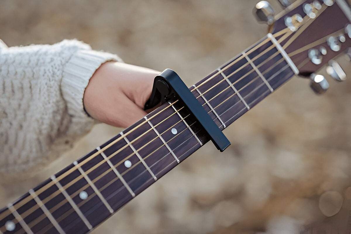 Guitar Capo: The Ultimate Guide to Enhance Your Playing – Guyker